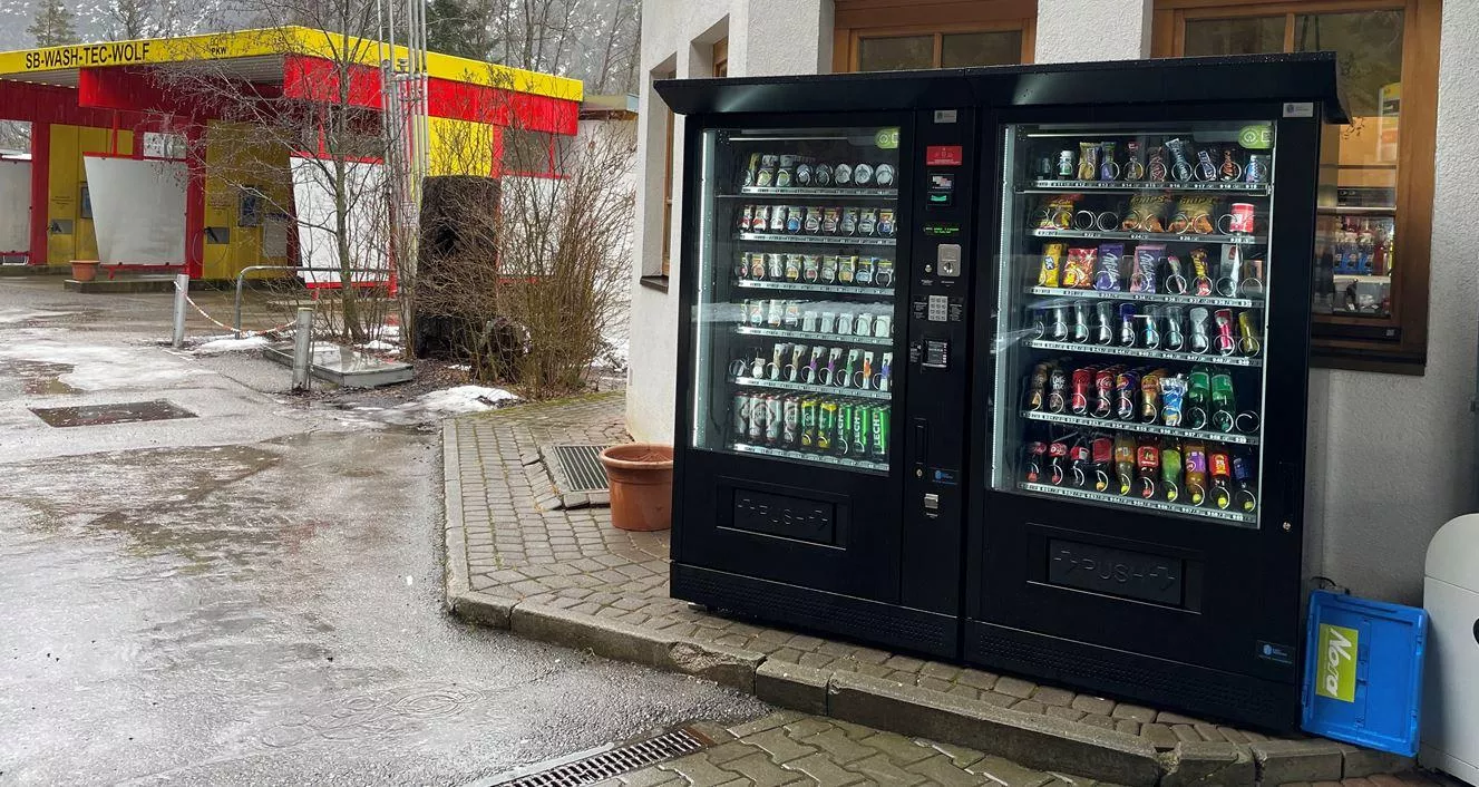 24h Automat Für Zigaretten, Getränke, Snacks